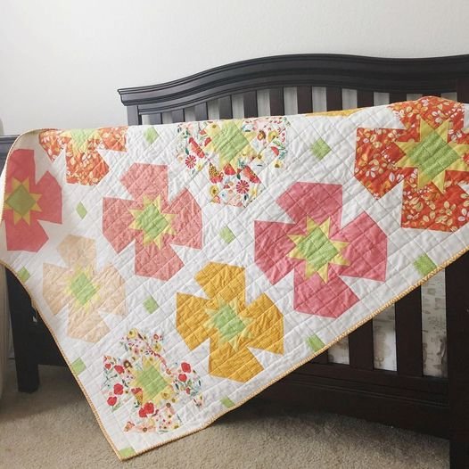Summer Garden quilt pattern – The Common Thread